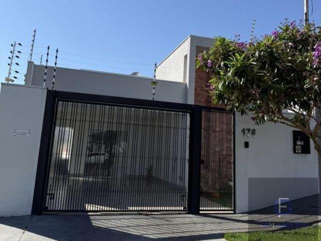 VENDA | Casa, com 3 dormitórios em Bom Jardim, Maringá