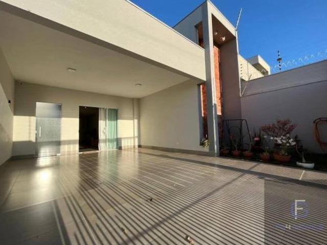 VENDA | Casa, com 3 dormitórios em Bom Jardim, Maringá