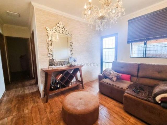 VENDA | Casa, com 3 dormitórios em Califórnia, Londrina