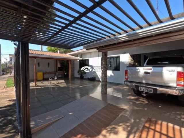 VENDA | Casa, com 3 dormitórios em Cidade Jardim, Maringá