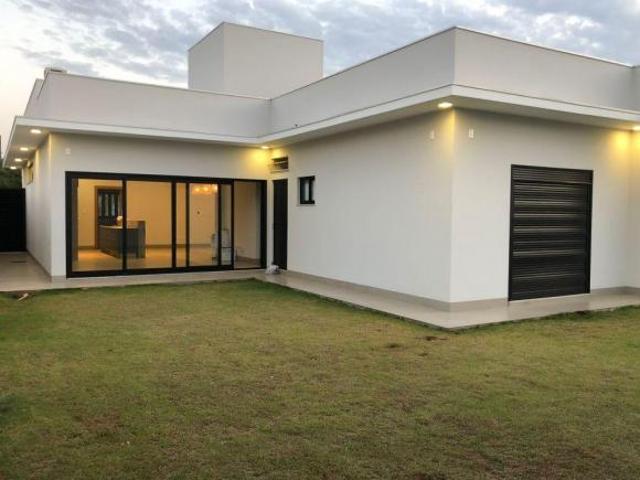 VENDA | Casa, com 3 dormitórios em Condominio Araucaria, Marialva
