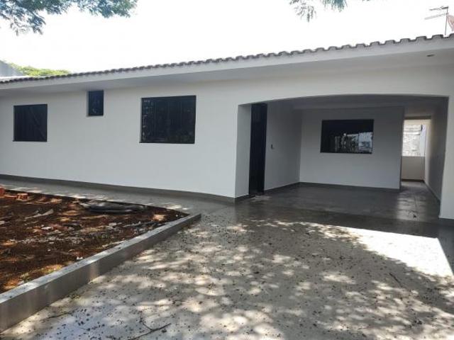VENDA | Casa, com 3 dormitórios em Conjunto Habitacional João De Barro Thaís, Maringá