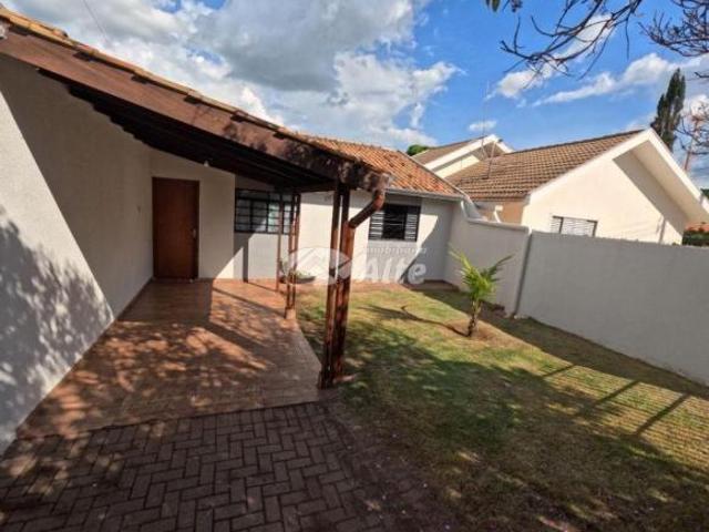 VENDA | Casa, com 3 dormitórios em Conjunto Habitacional Requião, Maringá