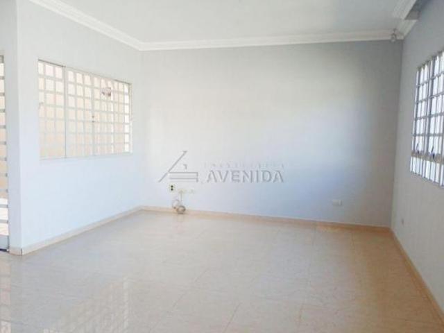VENDA | Casa, com 3 dormitórios em Jardim Tarumã, Londrina