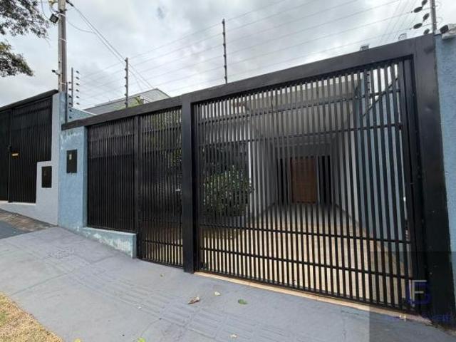 VENDA | Casa, com 3 dormitórios em Jardim Universo, Maringá