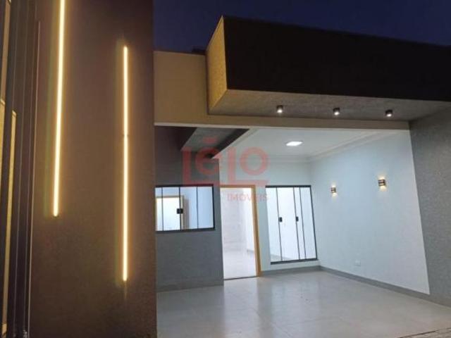 VENDA | Casa, com 3 dormitórios em JARDIM ALVORADA, MARINGA