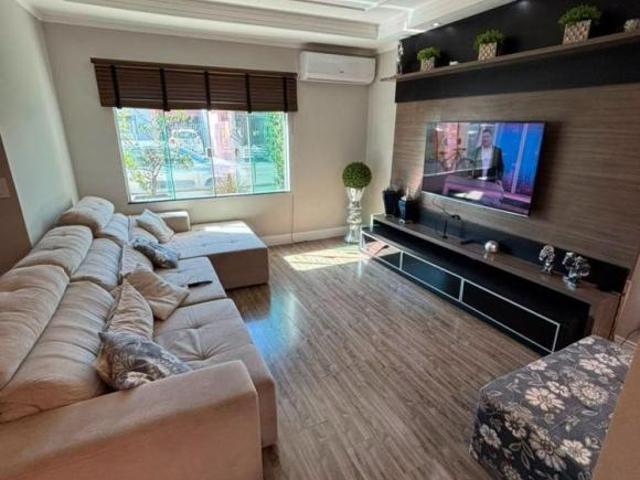 VENDA | Casa, com 3 dormitórios em Jardim America, Maringá