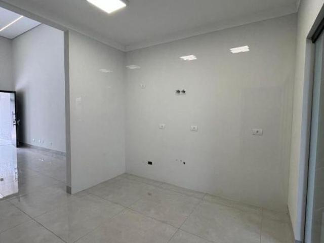VENDA | Casa, com 3 dormitórios em Jardim Ipanema, Maringá