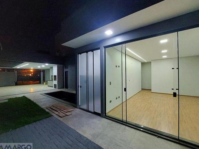 VENDA | Casa, com 3 dormitórios em Jardim Itália, Maringá