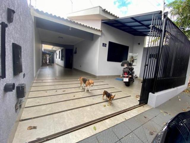 VENDA | Casa, com 3 dormitórios em Jardim Licce, Maringá