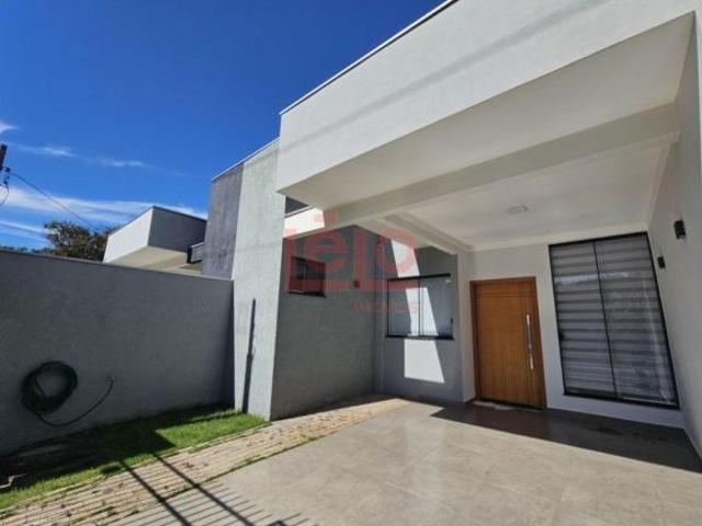 VENDA | Casa, com 3 dormitórios em JARDIM MONTREAL, MARINGA