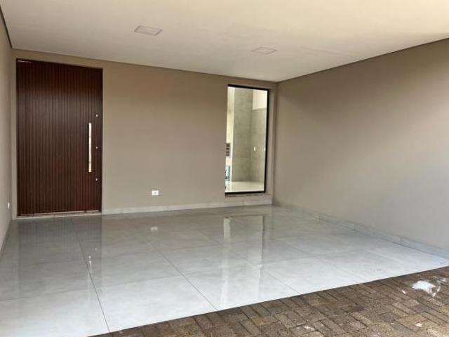VENDA | Casa, com 3 dormitórios em Jardim Munique, Maringá