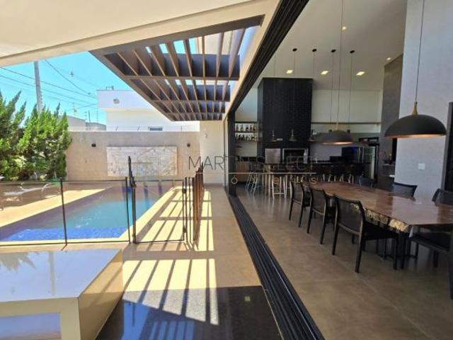 VENDA | Casa, com 3 dormitórios em Jardim Munique, Maringá
