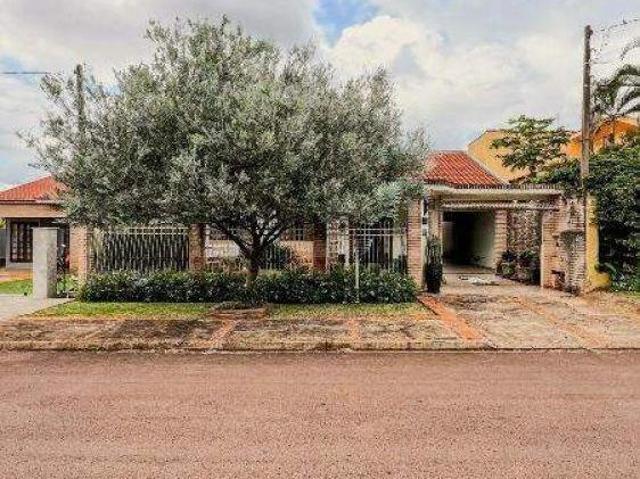VENDA | Casa, com 3 dormitórios em Jardim Pancera, Toledo