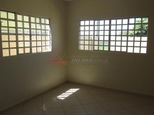 VENDA | Casa, com 3 dormitórios em Jardim Prefeito Milton Menezes, Londrina