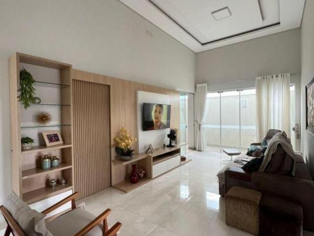 VENDA | Casa, com 3 dormitórios em Jardim Santos Dumont, Paranavaí