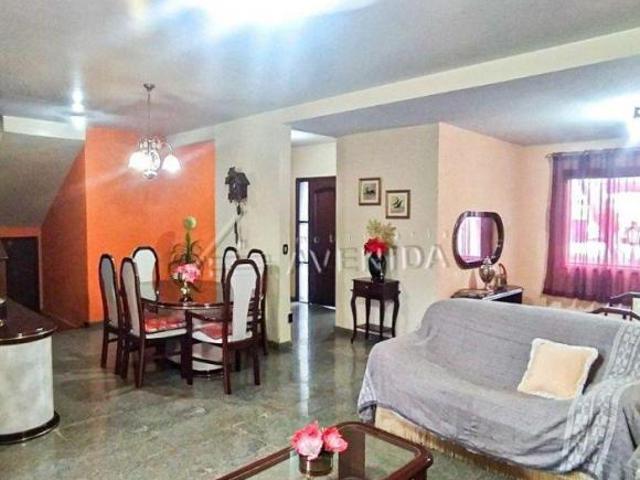 VENDA | Casa, com 3 dormitórios em Lago Parque, Londrina