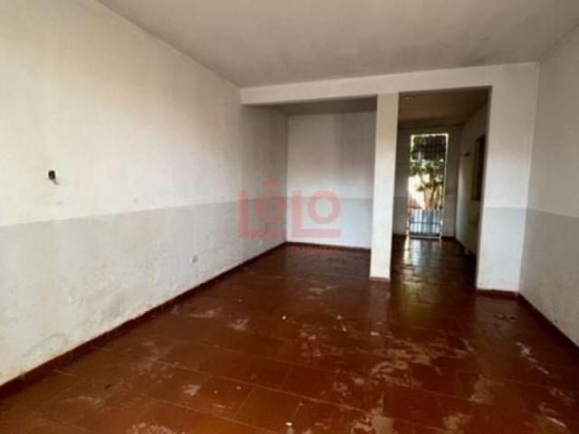 VENDA | Casa, com 3 dormitórios em PARQUE DAS LARANJEIRAS, MARINGA
