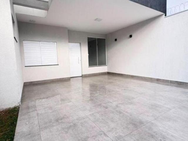 VENDA | Casa, com 3 dormitórios em Parque Residencial Tuiuti, Maringá
