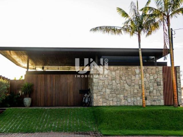 VENDA | Casa, com 3 dormitórios em Porto Madero, Dourados