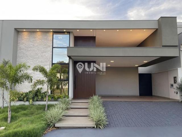 VENDA | Casa, com 3 dormitórios em Porto Seguro, Dourados