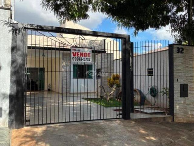 VENDA | Casa, com 3 dormitórios em Residencial, Maringá