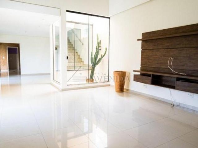 VENDA | Casa, com 3 dormitórios em Royal Forest, Londrina