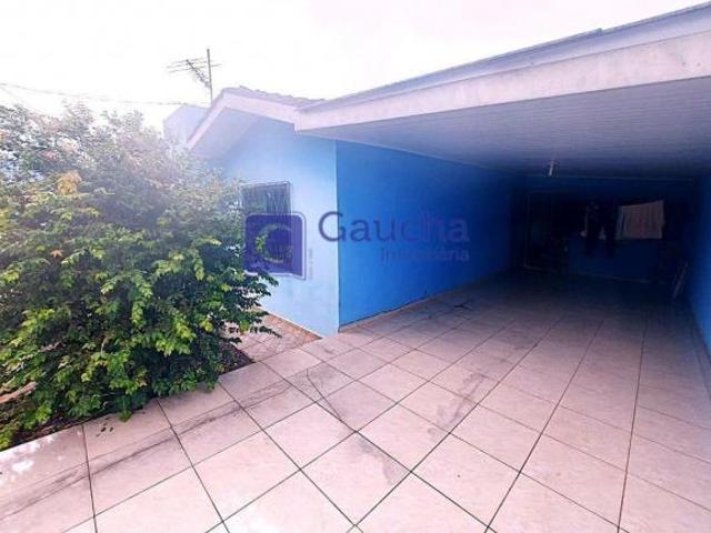 VENDA | Casa, com 3 dormitórios em Universitário, Cascavel