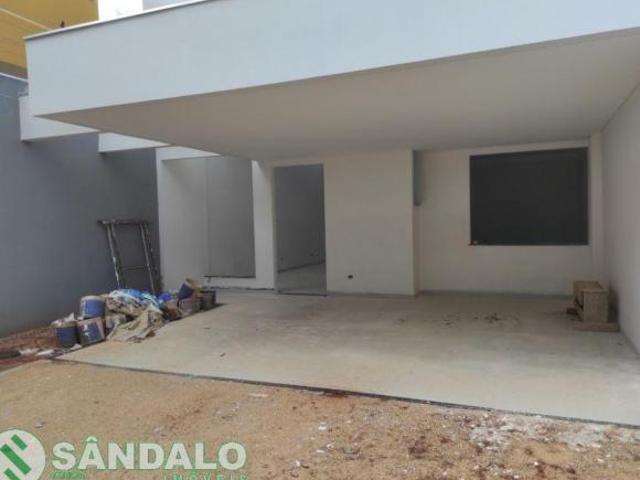 VENDA | Casa, com 3 dormitórios em VILA MORANGUEIRA, MARINGA