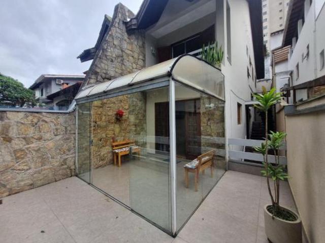 VENDA CASA de Condomínio com 3 quartos, 03 Súites na Zona Oeste em Jardim Olympia, 179 m²