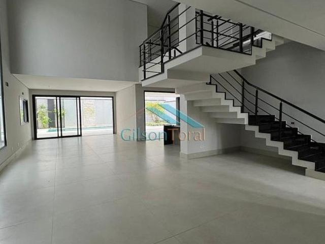Venda Casa de condomínio Santana de Parnaíba Gênesis