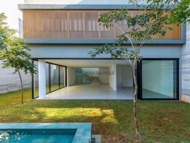 Venda Casa de Luxo no Brooklin | 820 m² | 5 Quartos | Rooftop | 820 m² Projeto