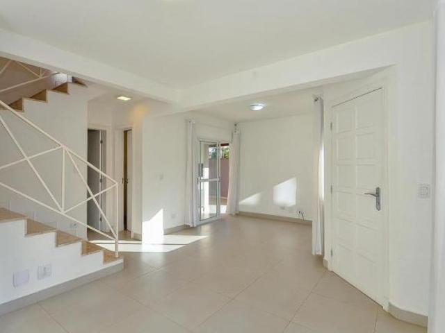 Venda Casa em Condomínio 123m² Mercês. Próximo ao Parque Barigui