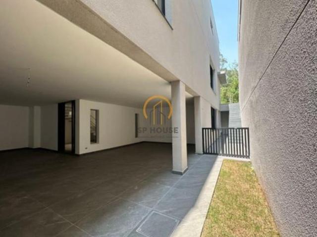 VENDA CASA EM CONDOMÍNIO FECHADO NA CHÁCARA SANTO ANTÔNIO 04 SUÍTES 828,66M²