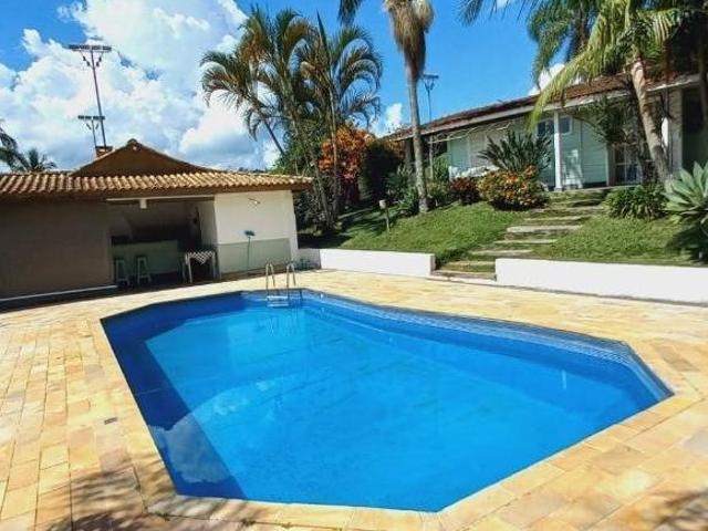 Venda casa em Condomínio na Represa Oportunidade! Venha conhecer essa maravilha!
