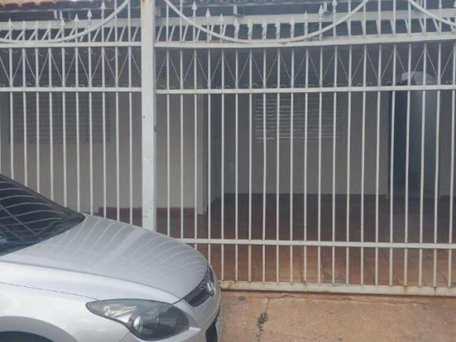 Venda Casa Guará QE 38 3 quartos 2 vagas de garagem coberta 120 metros de área útil