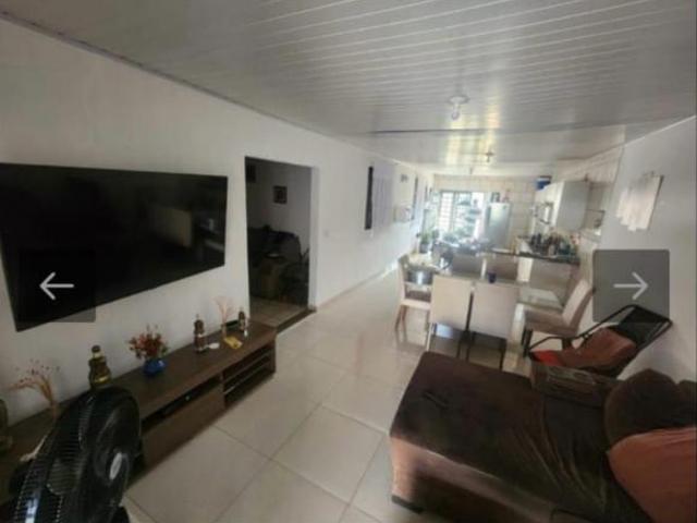 Venda casa setor Santa Rita Casa de Rua com 4 Quarto s por R$ 336000.00 no setor Parque Santa Rita