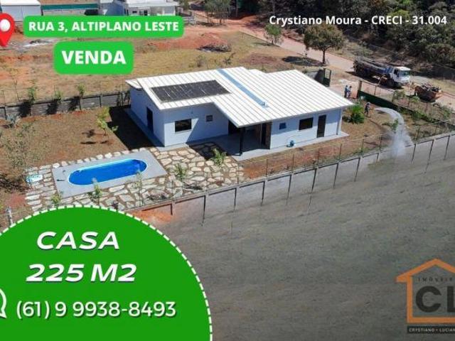Venda, Casa térrea, 3 suítes, semi mobiliada em Condomínio Fechado, Rua 3, Altiplano Leste, DF