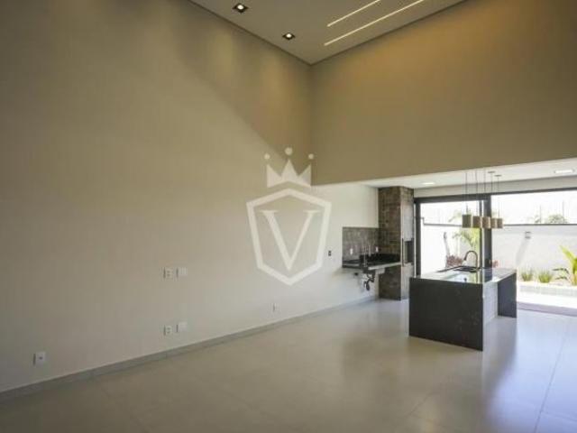 VENDA CASA TÉRREA COM PISCINA E SAUNA CONDOMINIO CAMPOS DE MEDEIROS JUNDIAÍ/SP