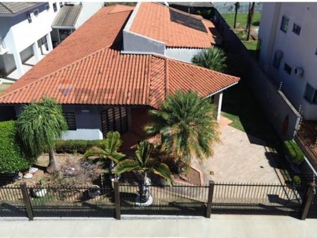 VENDA| Casa Térrea de Alto Padrão na Rua 6 de Vicente Pires | 400 m² | 4 Quartos | Piscina Aquecida