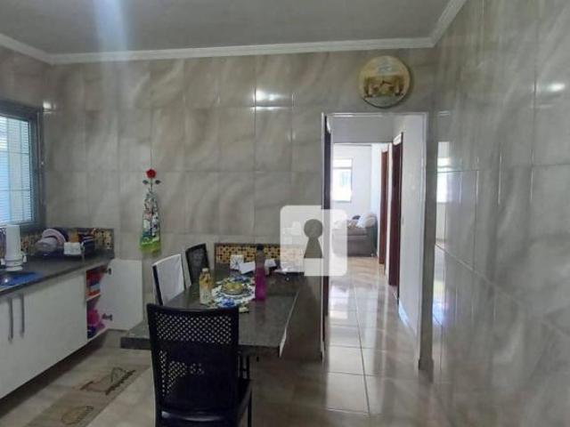 VENDA CASA 2 DORMITÓRIOS 1 SUÍTE 4 VAGAS 161m² LIMÃO SP