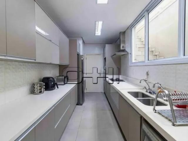Venda Casa 4 Dormitórios 400 m² Moema