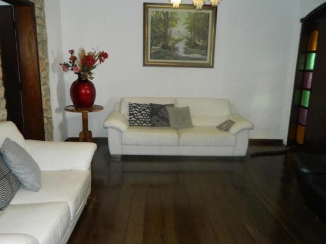 Venda Casa 7 quartos Santa Lúcia