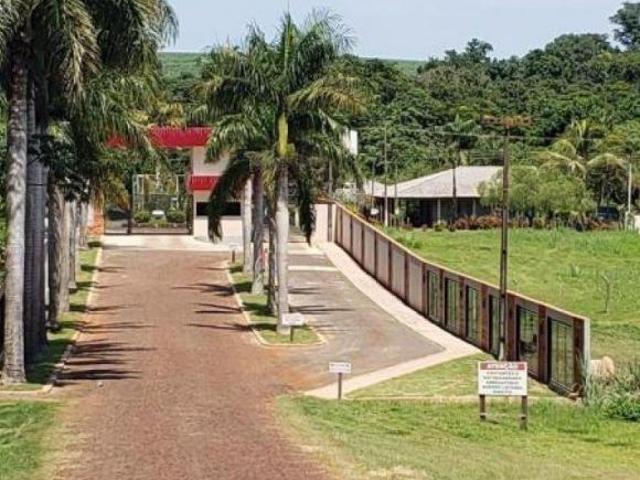 VENDA | Chácara, com 3 dormitórios em Ivatuba