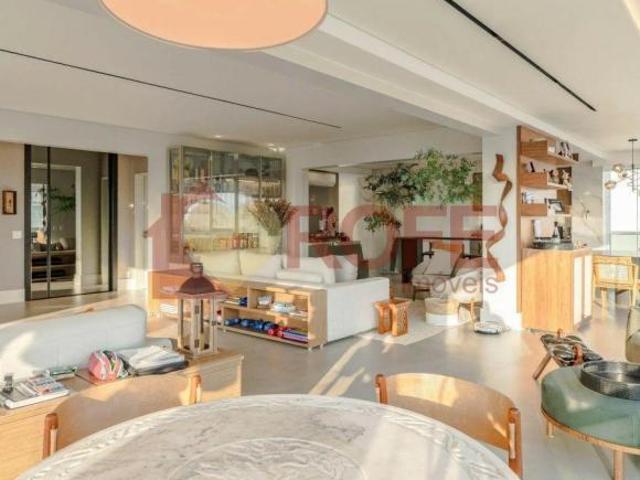 Venda Condomínio Essenza Moema | 288m², 3 Suítes e 5 Vagas | Altíssimo Padrão