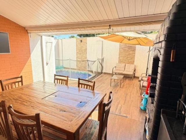 VENDA CONDOMÍNIO SOBRADO ZONA SUL COM PISCINA, TODO PLANEJADO, 3 DORMITÓRIOS, 1SUÍTE, PRÓXIMO AO TAU