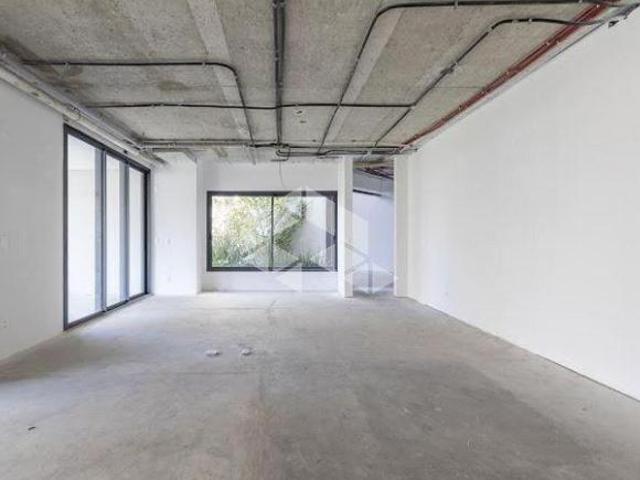 VENDA Cobertura Duplex nos Jardins com 663 m², 04 suítes e 06 vagas de garagem, próxima ao metro