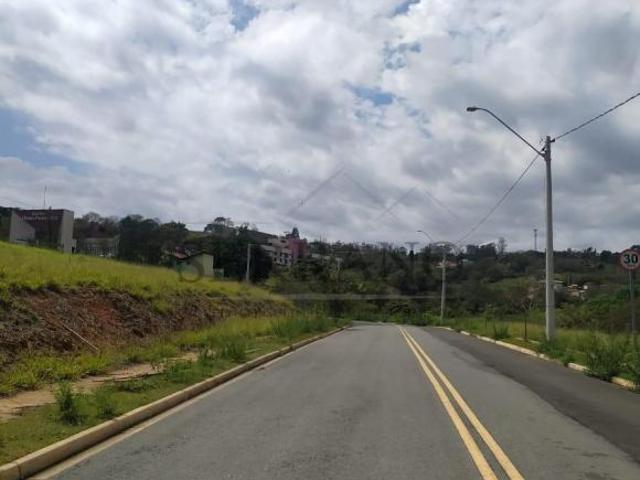 Venda de Terreno de 670,70 m² no Bosque em Vinhedo SP: Oportunidade Única!
