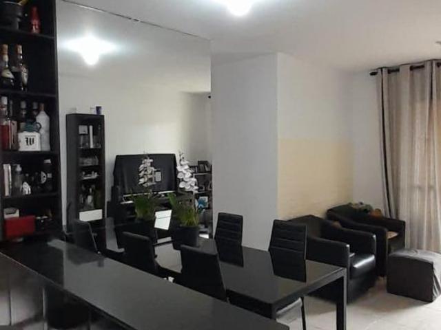 Venda de Apartamento 4 Dormitórios em Jd. Monte Kemel