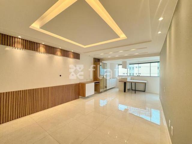 Venda de Apartamento 4 Quartos 2 Suítes Reformado em Águas Claras